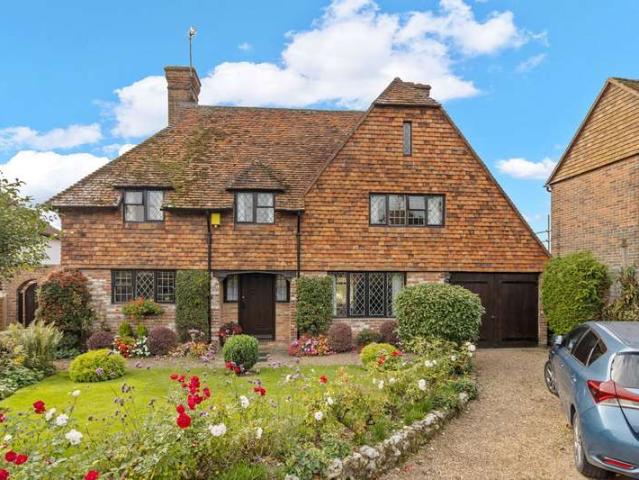 4 Bedroom Detached House