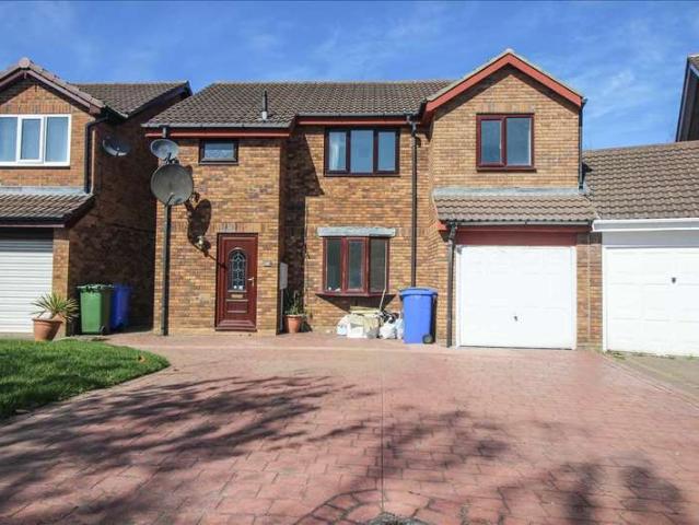 4 Bedroom Detached House