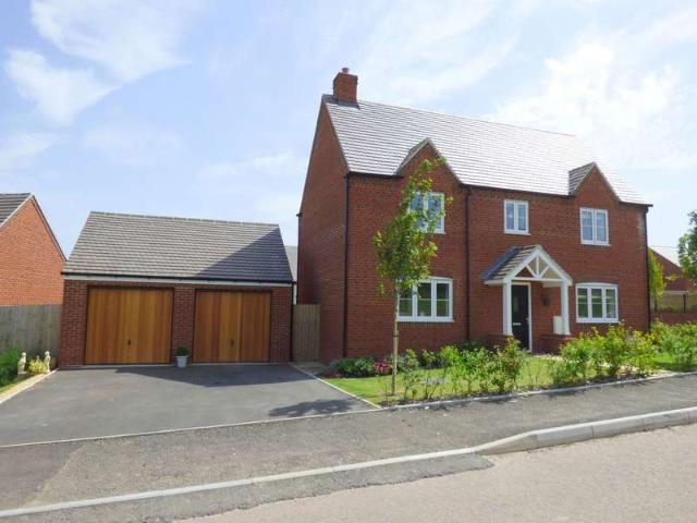 4 Bedroom Detached House