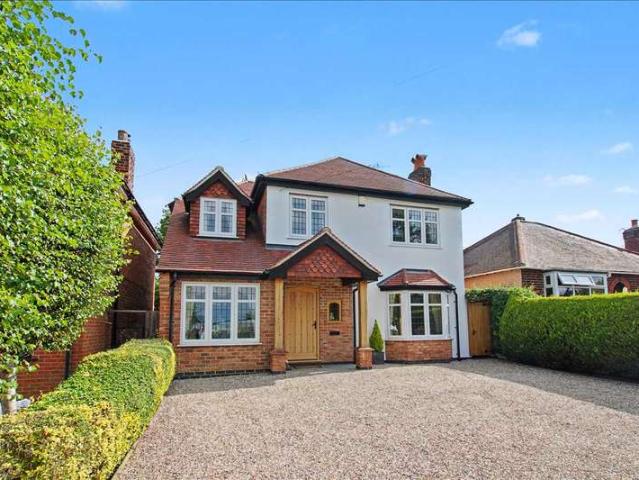4 Bedroom Detached House