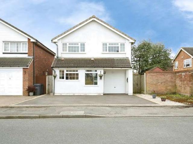 4 Bedroom Detached House
