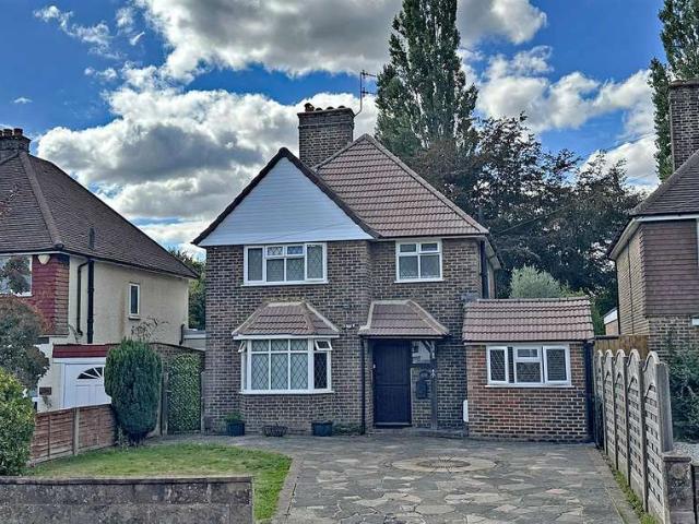 4 Bedroom Detached House