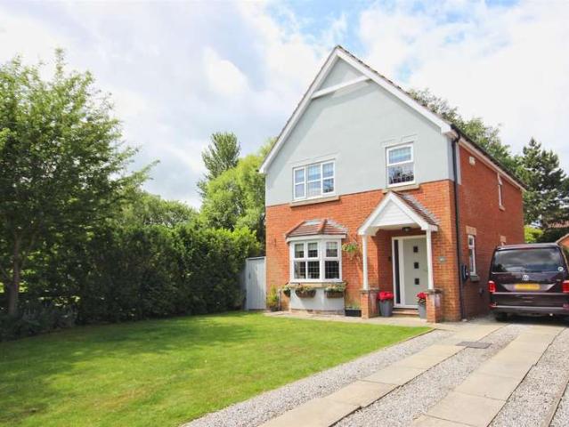 4 Bedroom Detached House