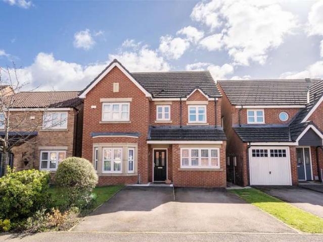 4 Bedroom Detached House