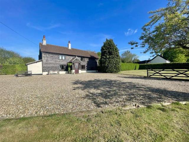 4 Bedroom Detached House