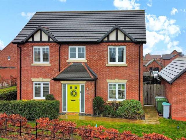 4 Bedroom Detached House