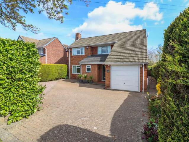 4 Bedroom Detached House