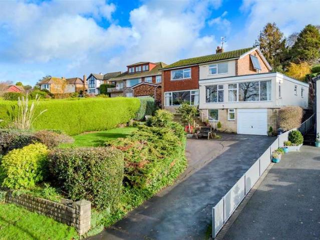 4 Bedroom Detached House