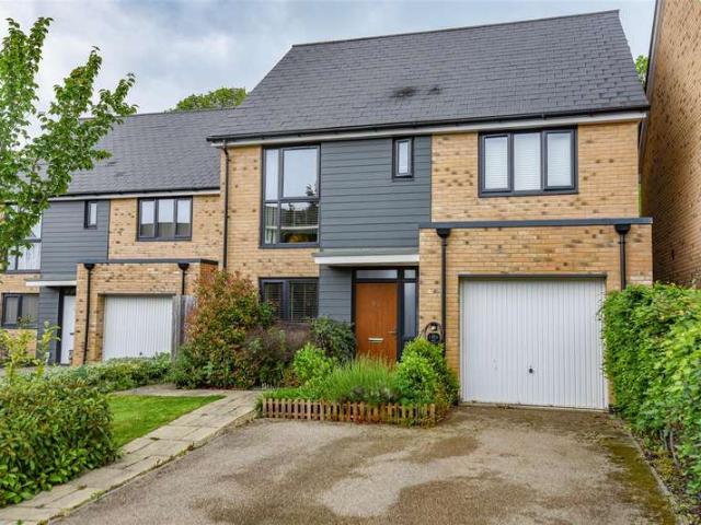 4 Bedroom Detached House