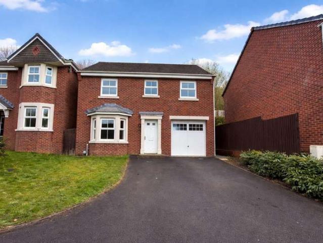 4 Bedroom Detached House