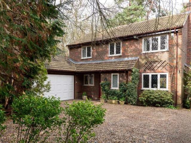 4 Bedroom Detached House