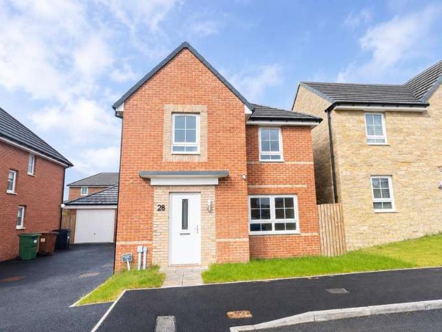 4 Bedroom Detached House