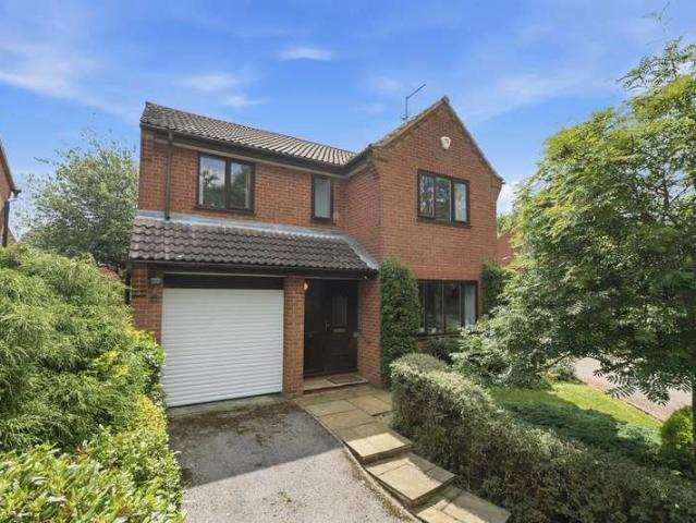 4 Bedroom Detached House