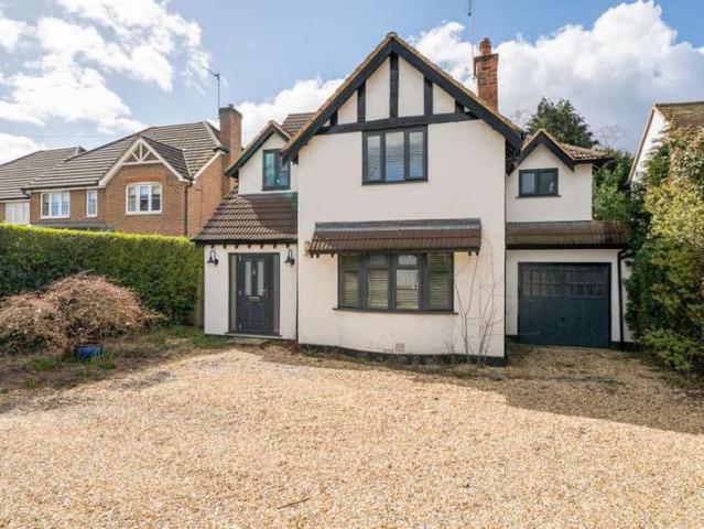 4 Bedroom Detached House