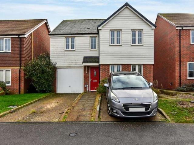 4 Bedroom Detached House