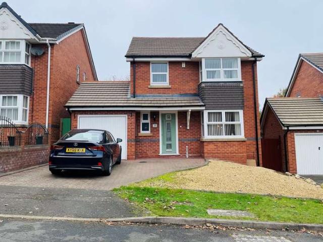 4 Bedroom Detached House