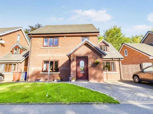 4 Bedroom Detached House