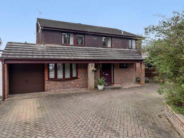 4 Bedroom Property