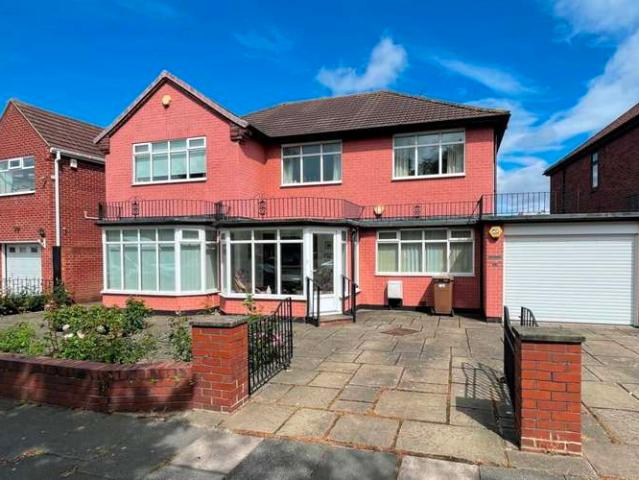 4 Bedroom Detached House