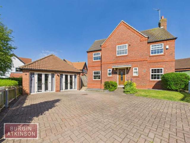 4 Bedroom Detached House