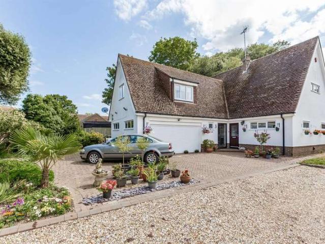 4 Bedroom Detached House