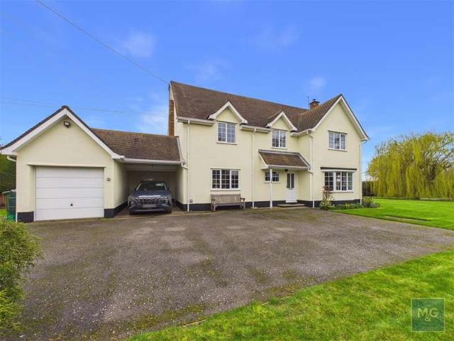 4 Bedroom Detached House