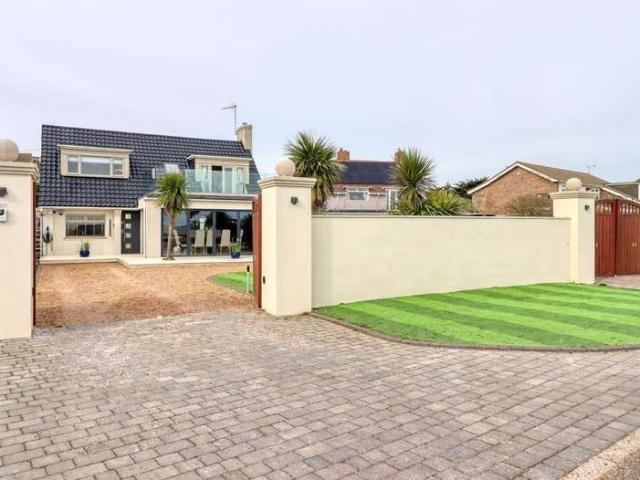 4 Bedroom Detached House