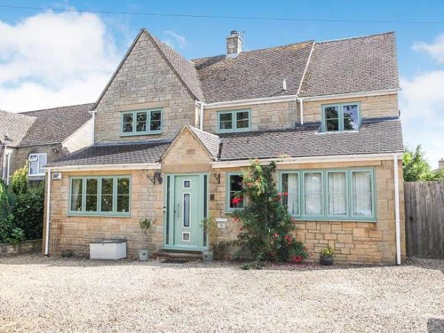 4 Bedroom Detached House