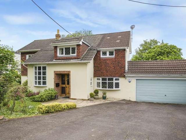 4 Bedroom Detached House