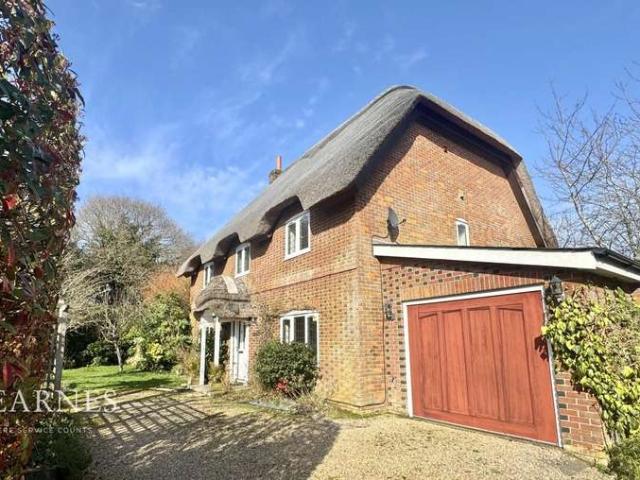 4 Bedroom Detached House