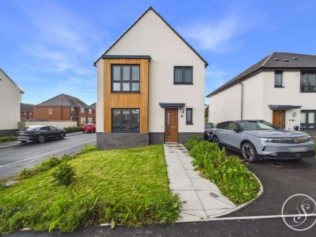 4 Bedroom Detached House
