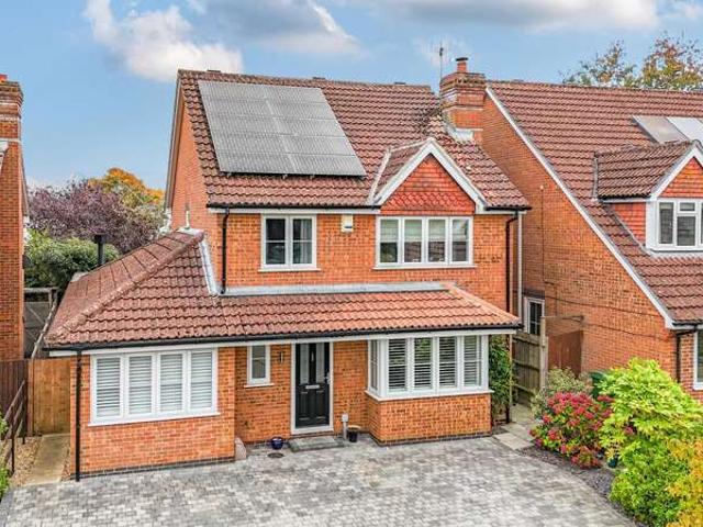 4 Bedroom Detached House