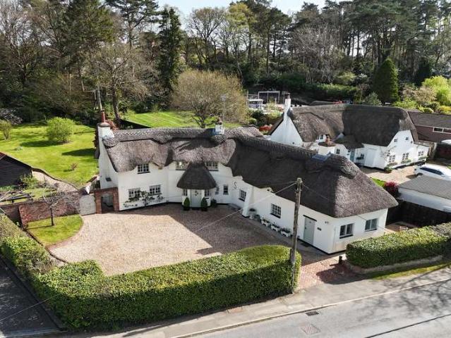 4 Bedroom Detached House