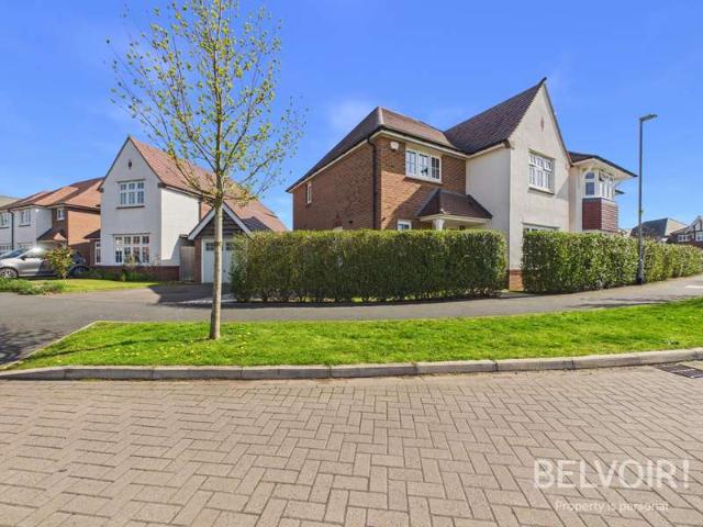 4 Bedroom Detached House