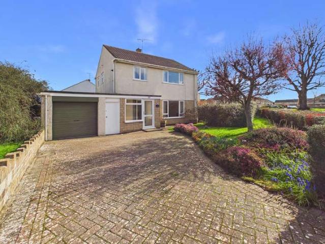 4 Bedroom Detached House
