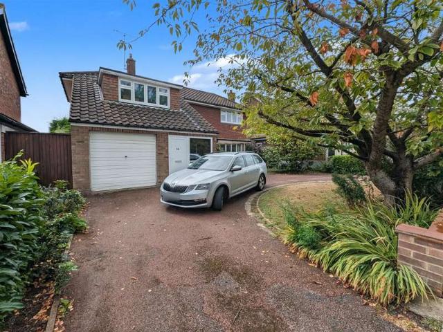 4 Bedroom Detached House