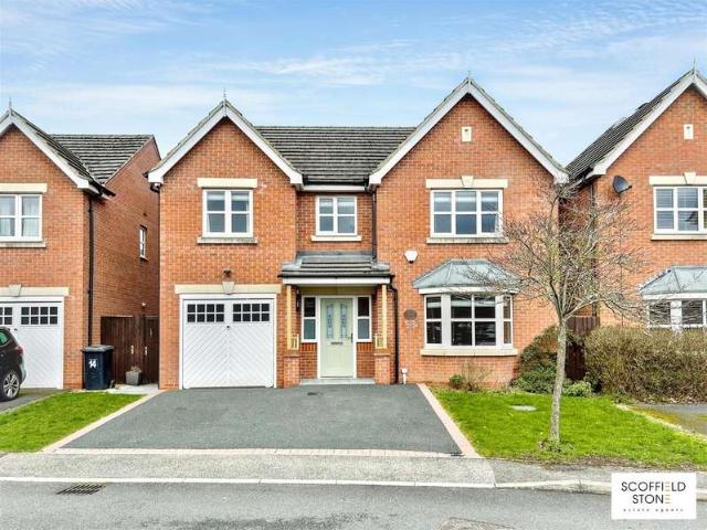 4 Bedroom Detached House
