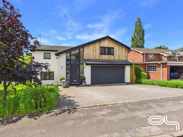 4 Bedroom Detached House