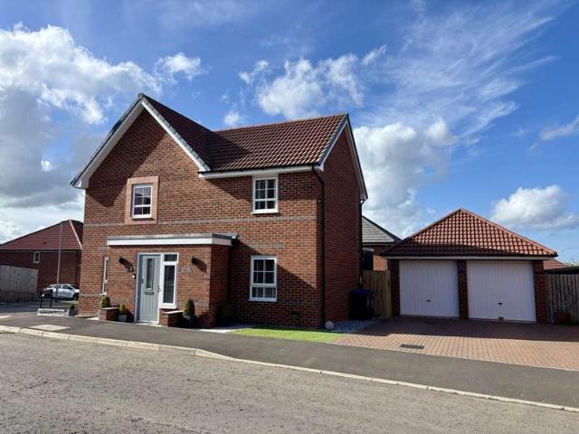 4 Bedroom Detached House