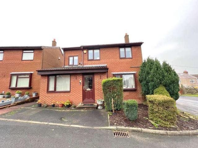 4 Bedroom Detached House