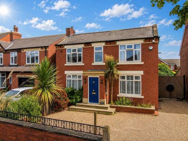 4 Bedroom Detached House