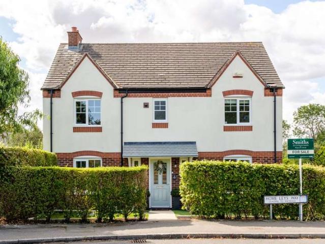 4 Bedroom Detached House