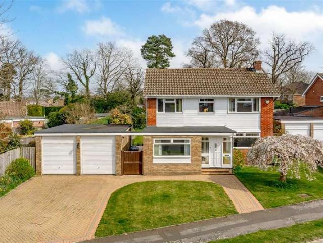 4 Bedroom Detached House