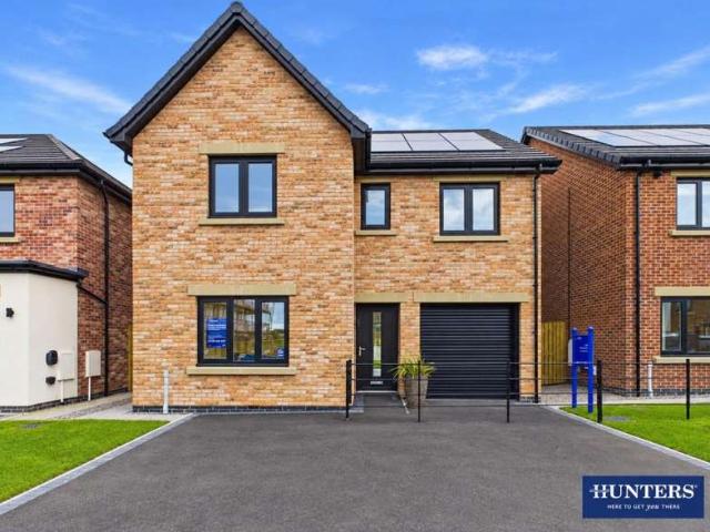 4 Bedroom Detached House