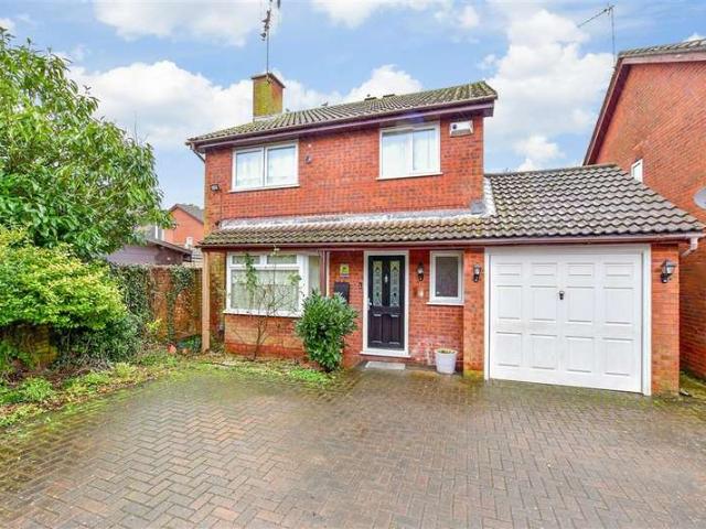4 Bedroom Detached House