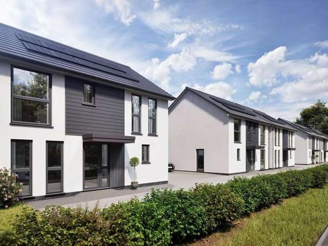 4 Bedroom Detached House
