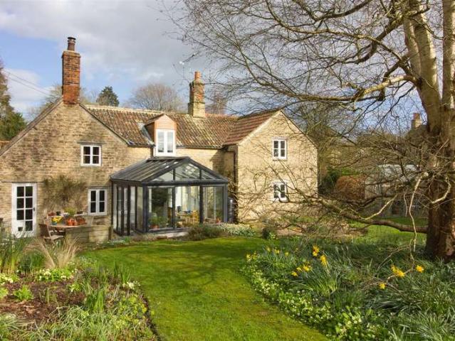 4 Bedroom Detached House