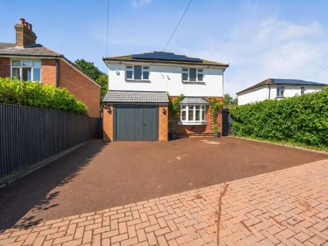 4 Bedroom Detached House