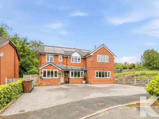 4 Bedroom Detached House