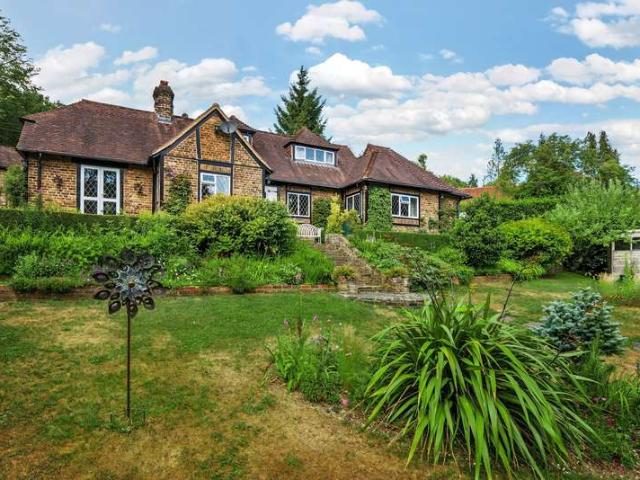4 Bedroom Detached House